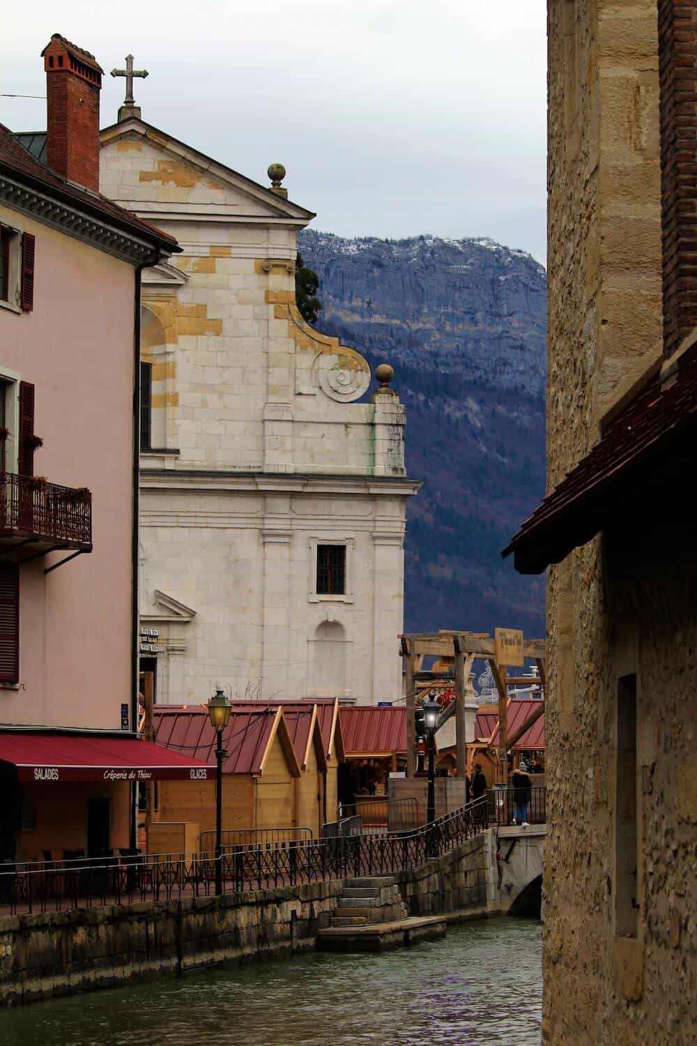 My Honest Guide to Annecy in Winter & Top Things to do - France Voyager
