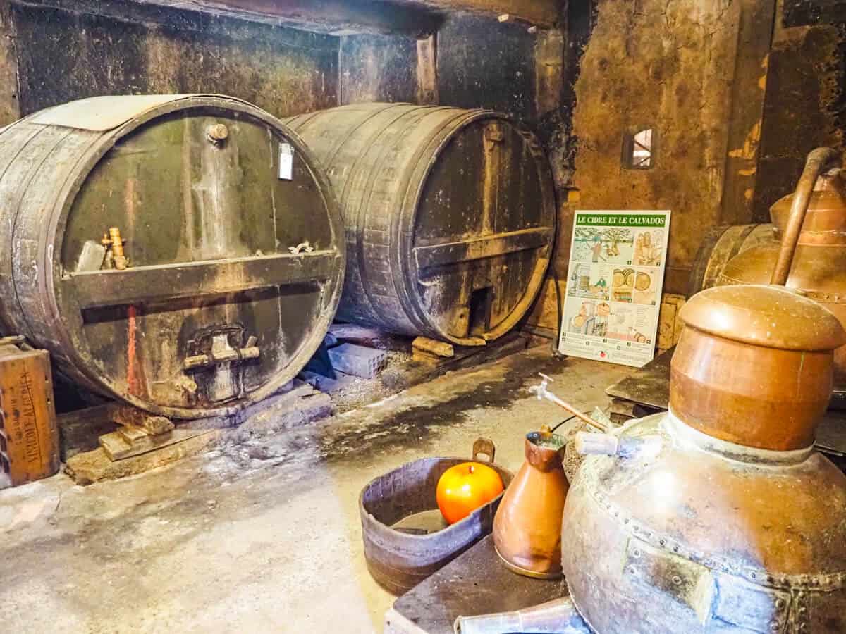 Ultimate Normandy Cider Route Guide & 1-Day Itinerary - France Voyager