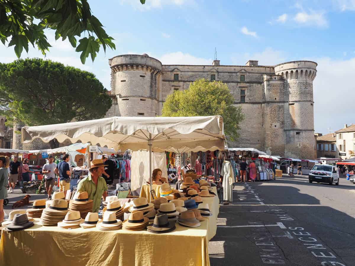 Gordes Travel Guide: 14 Best Things To Do In Gordes, France For A ...